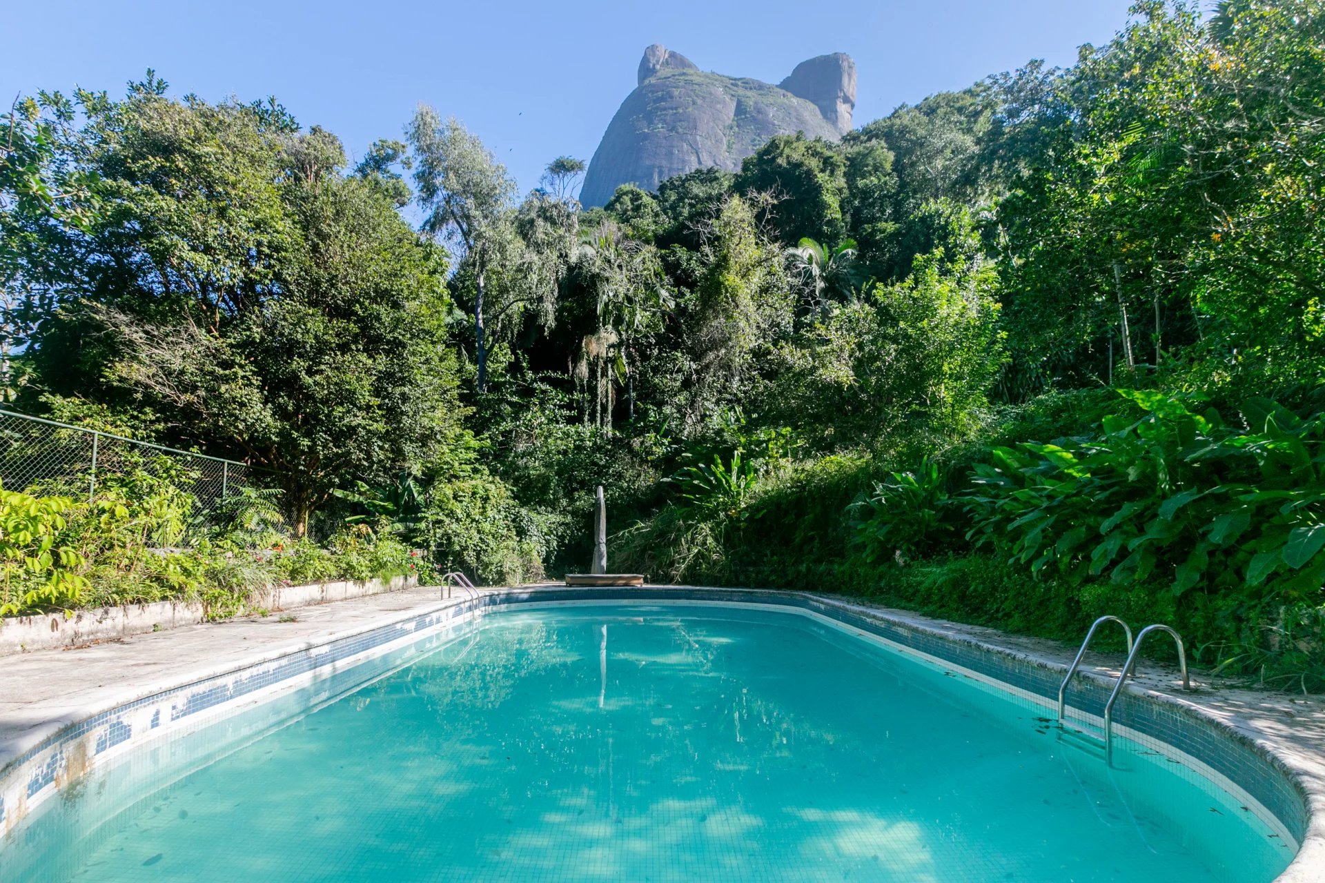 Rio132 - Casa en medio de la naturaleza en São Conrado | Latin Exclusive